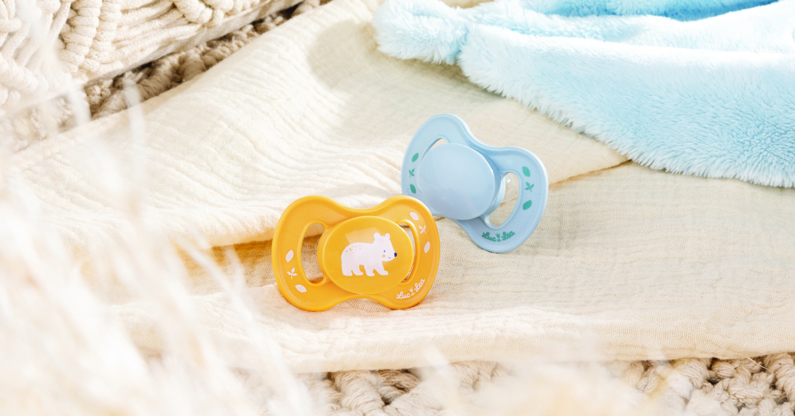 Sucette bébé : quand changer de taille